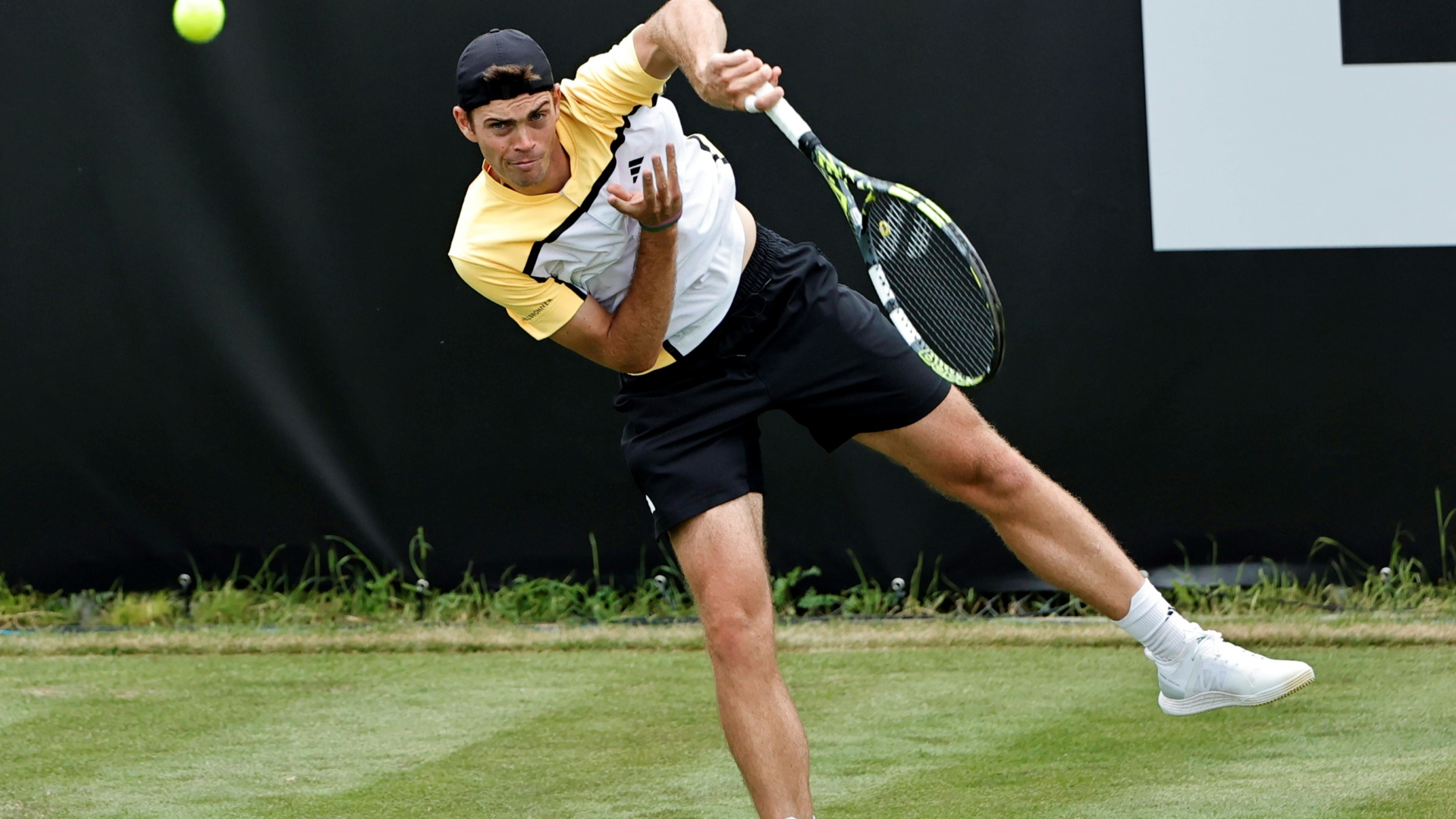 ATP Mallorca: Marterer scheitert zum Auftakt - tennis MAGAZIN