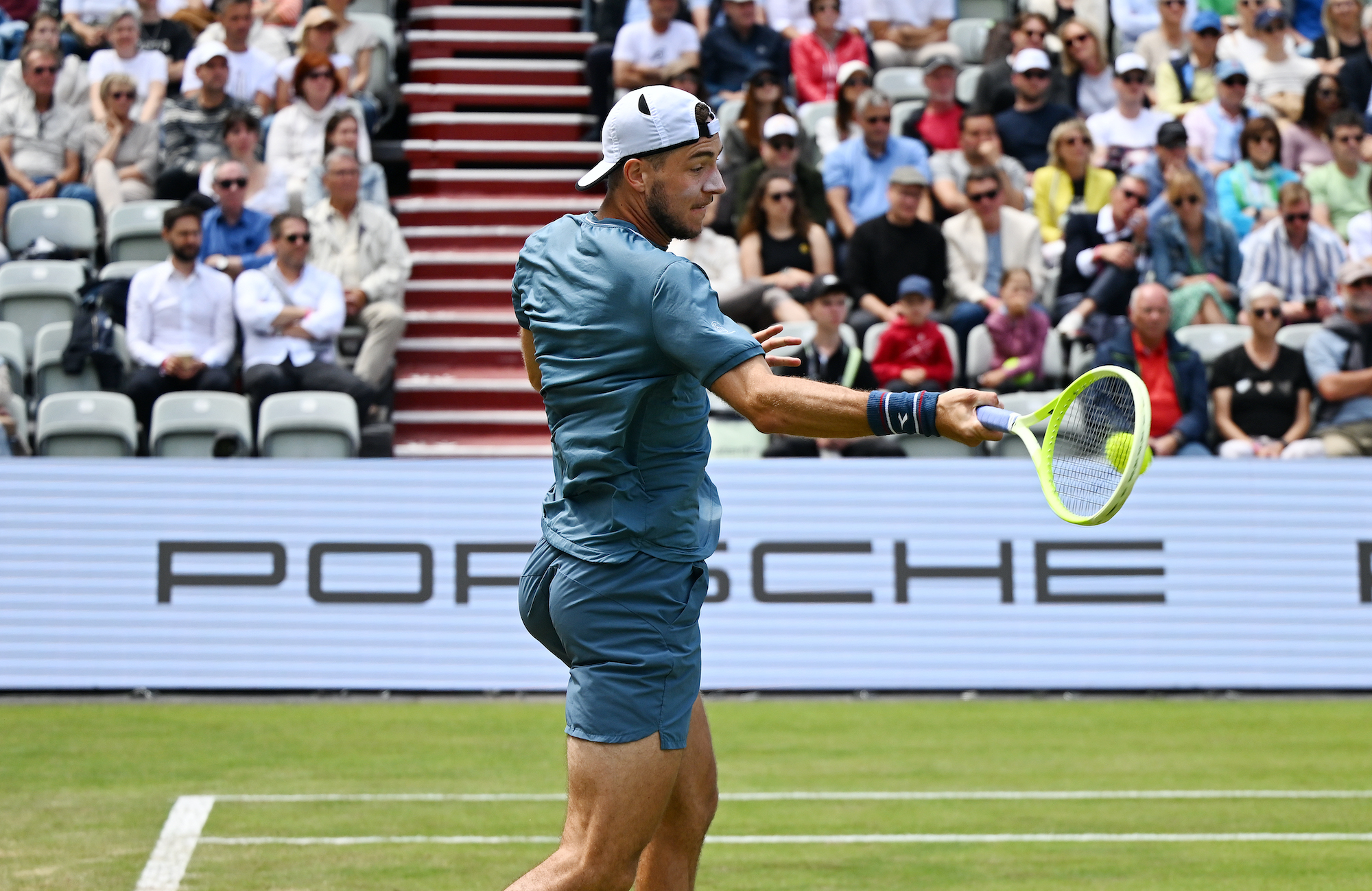 Boss Open Stuttgart: Jan-Lennard Struff - Mit der Kraft der Familie - tennis MAGAZIN