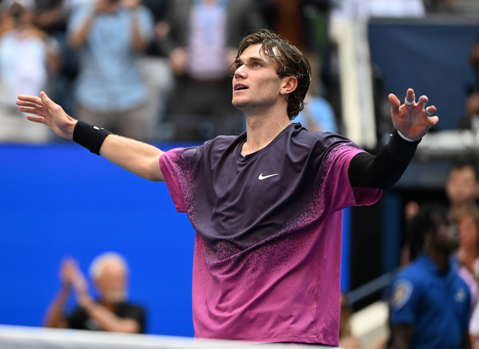 Jack Draper bei den US Open: Ein Model als Überraschungsgast - tennis ...